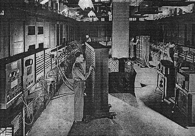 THE RISE OF THE COMPUTER: First generation (1940-1956) Vacuum tubes